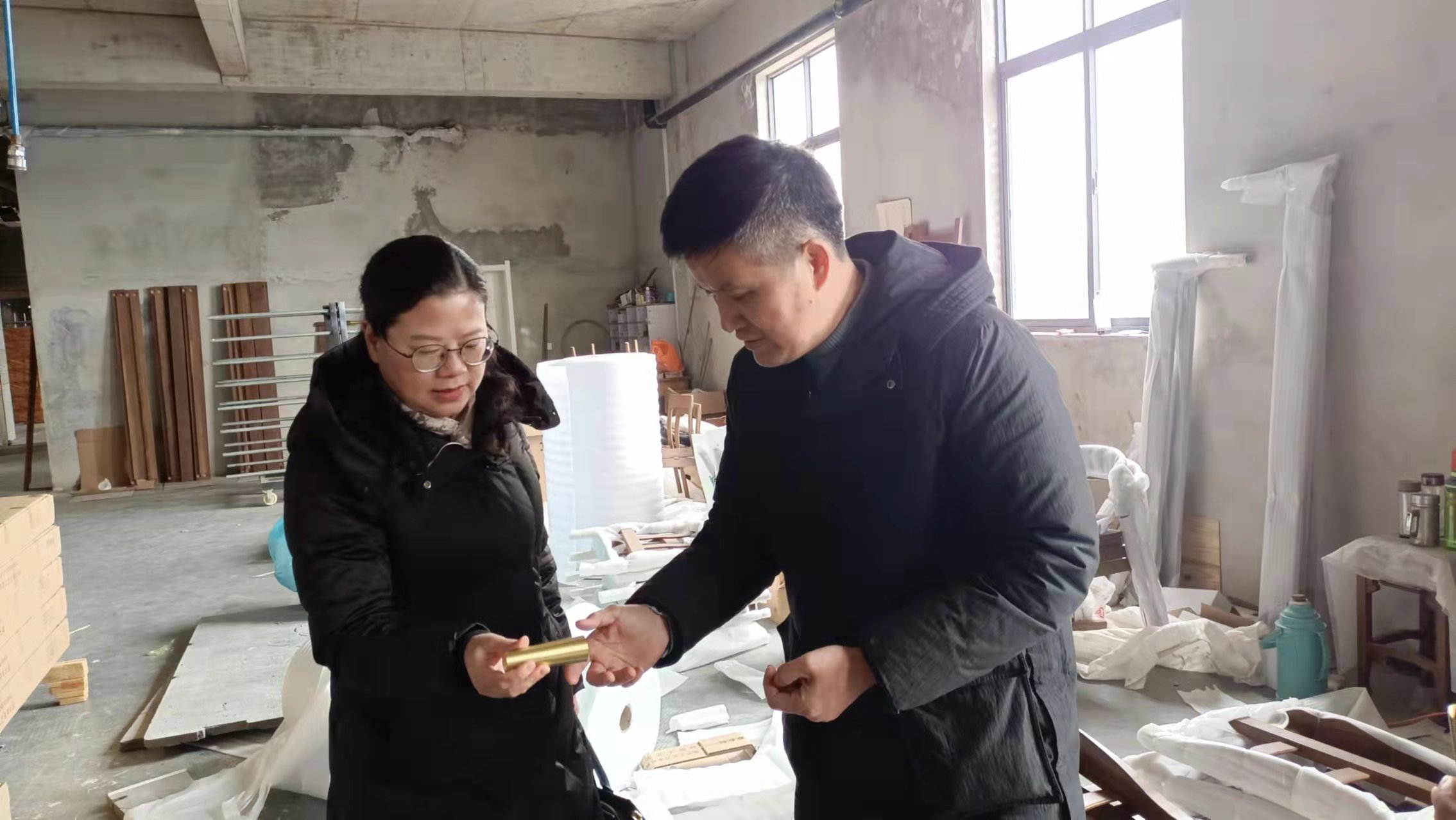 固镇县政协副主席、工商联主席王冬梅调研基层商会建设及工作开展情况_固镇县人民政府